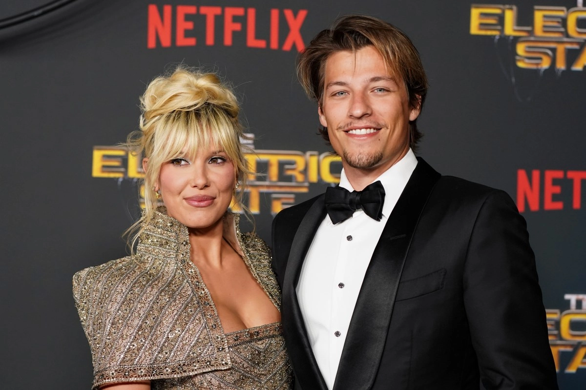 Millie Bobby Brown and Jake Bongiovi were captured of walk with their ...