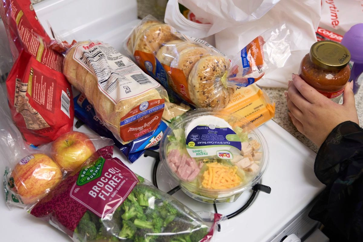 USDA will stop paying food aid to more than 40 million people in ...